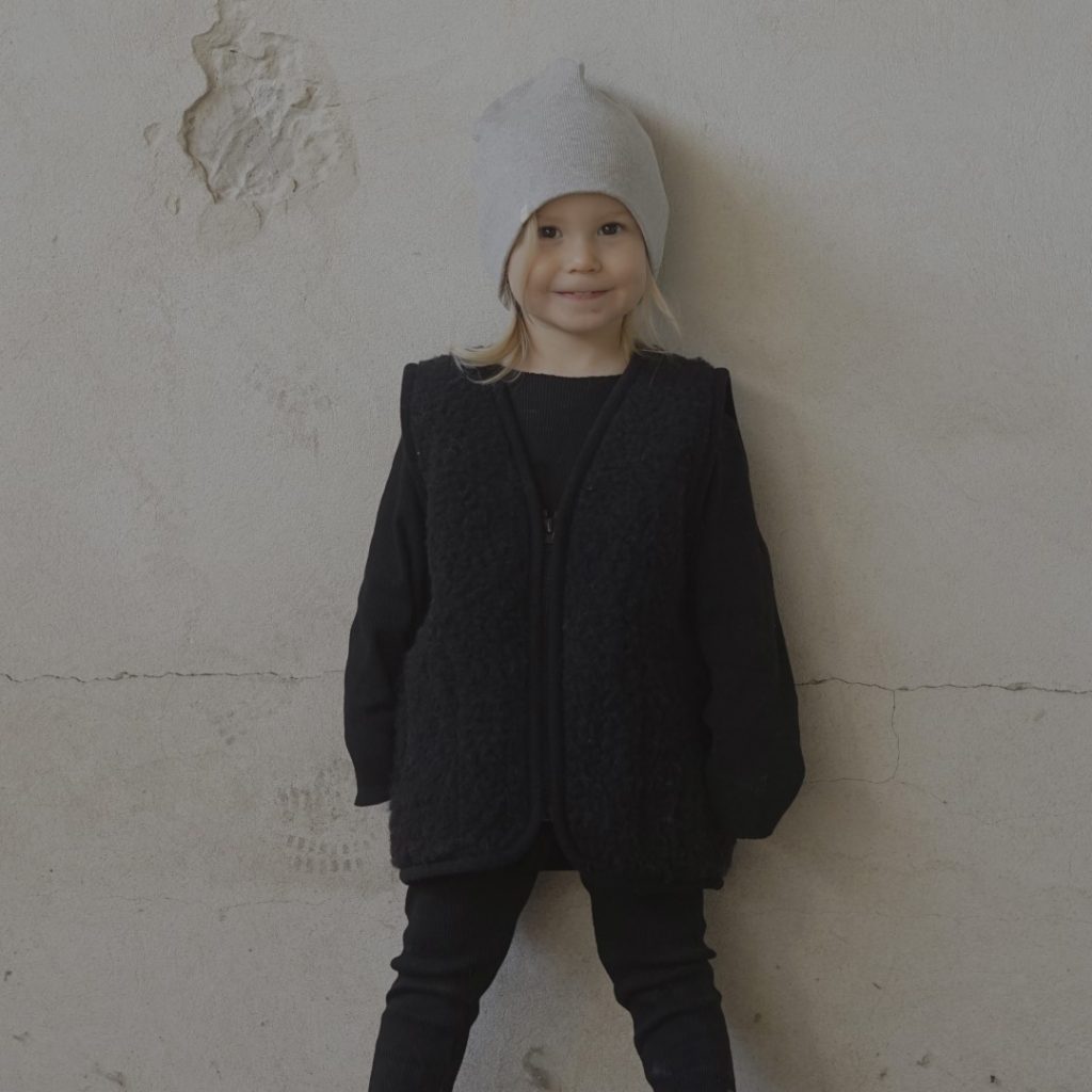 A Basic Brand - Wool Children's Bodywarmer | black - Woolskins